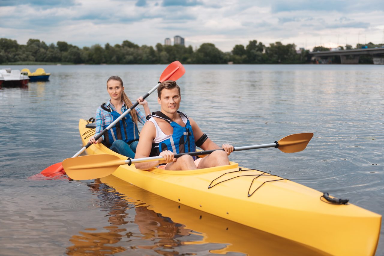 How To Learn To Kayak: All The Options - kayakingnation