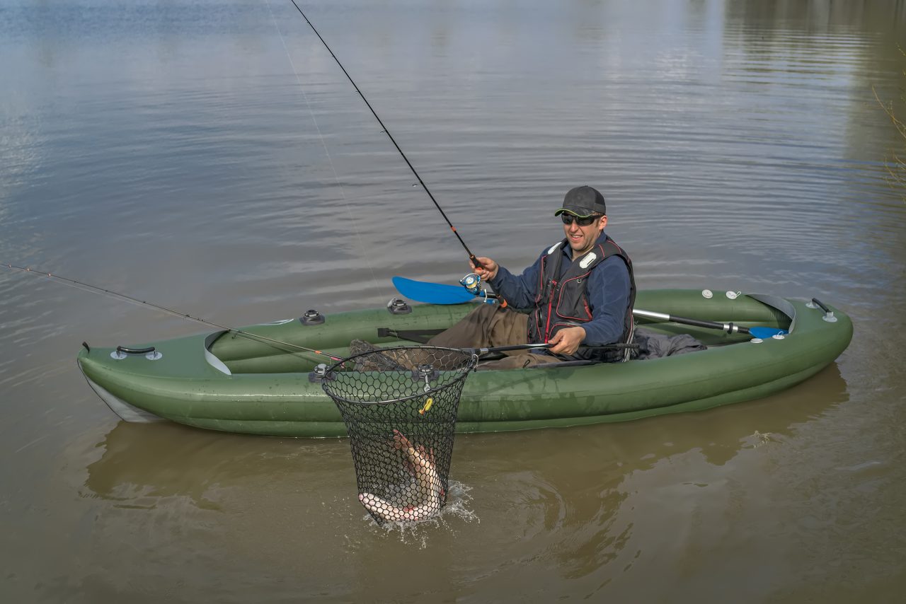 How to Select the Best Kayak Fishing Rod - kayakingnation